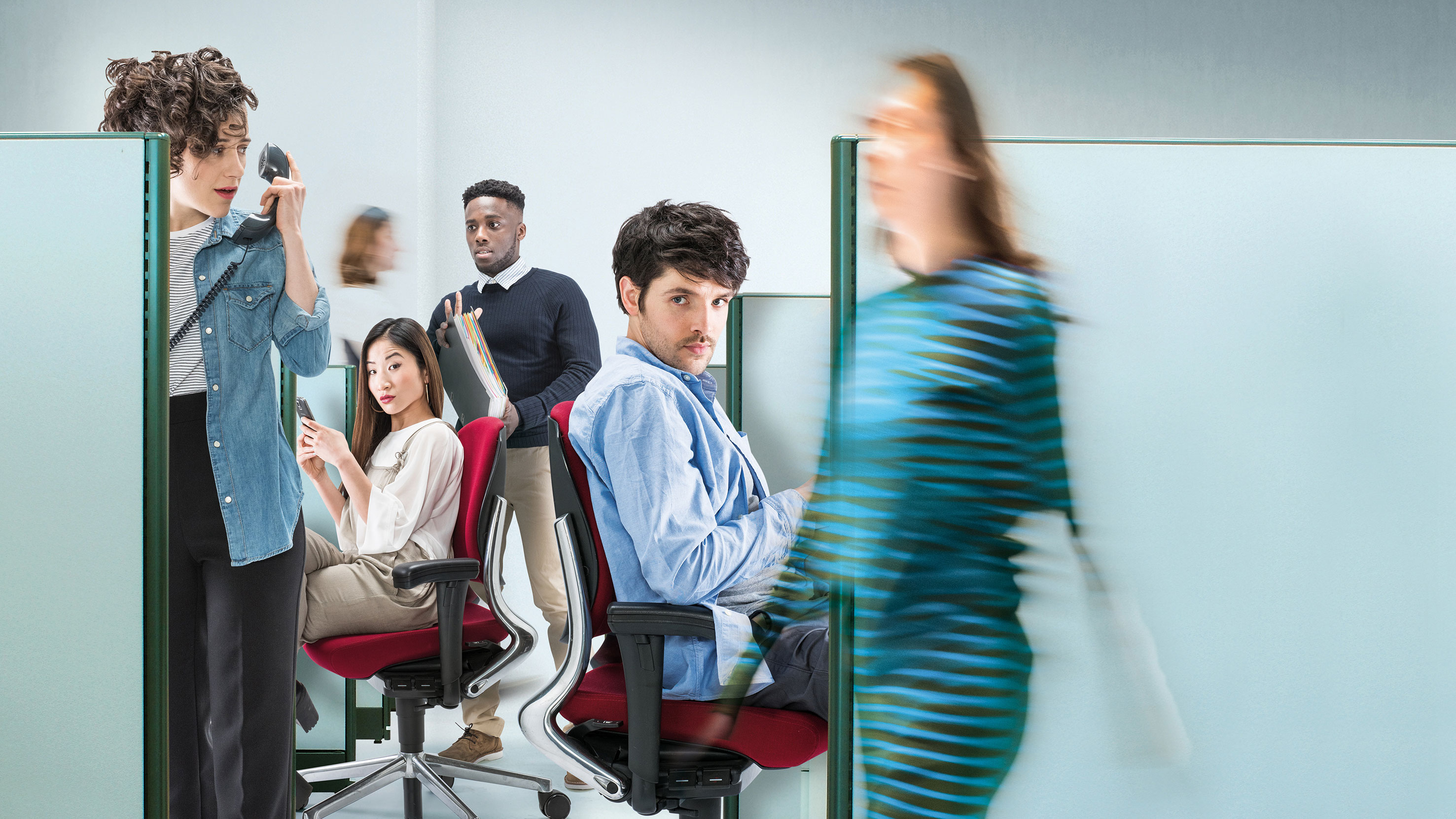 GLORIA: FULL CAST ANNOUNCED - Hampstead Theatre